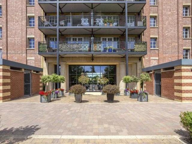 Shared Living/roommate 2 Bedroom For Sale York York 425000 ES98278131