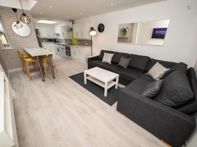 Shared Living/roommate 7 Bedroom For Rent Birmingham Birmingham 460 ELS90563775