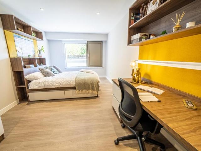 Shared Living/roommate 40 Bedroom For Rent Edinburgh Edinburgh 1479 ES90561674
