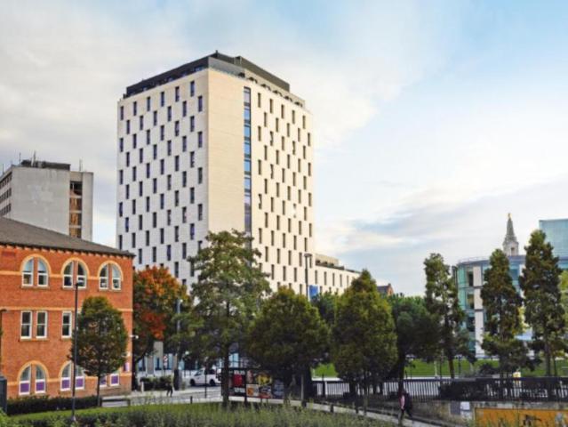 Shared Living/roommate 40 Bedroom For Rent Leeds Leeds 1452 ELS90560915