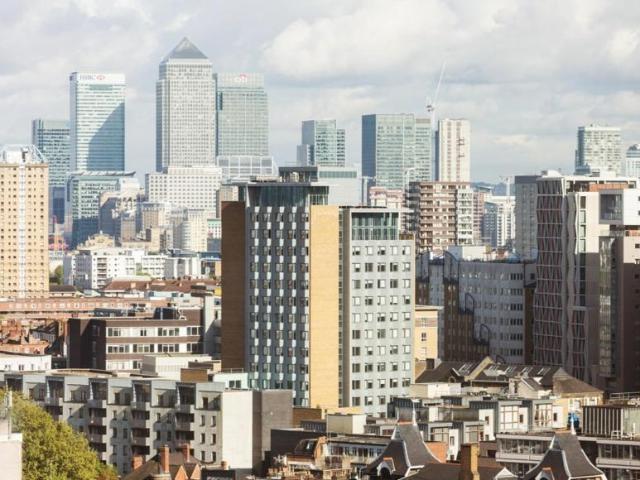 Shared Living/roommate 40 Bedroom For Rent London London 2210 ELS90560532