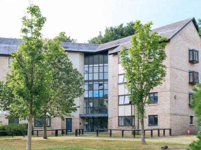 Shared Living/roommate 465 Bedroom For Rent Leeds Leeds 425 ELS90561203