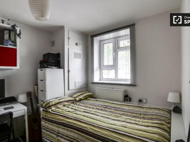 Shared Living/roommate 4 Bedroom For Rent London London 1041 ELS101820422