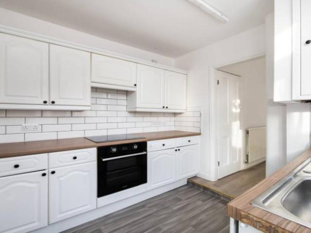 Shared Living/roommate 4 Bedroom For Rent London London 1012 ELS102250369