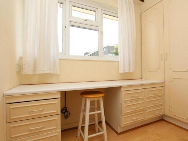 Shared Living/roommate 4 Bedroom For Rent London London 1127 ELS90559690