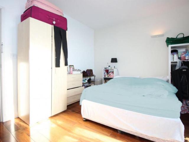 Shared Living/roommate 4 Bedroom For Rent London London 2021 ELS90563693