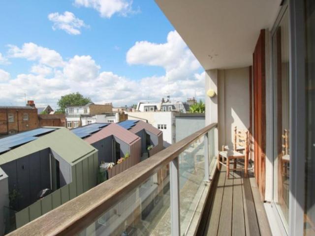 Shared Living/roommate 4 Bedroom For Rent London London 2021 ELS90563711