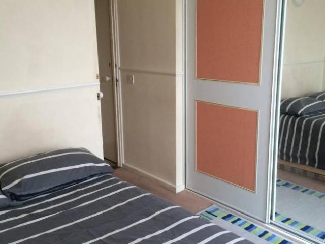 Shared Living/roommate 4 Bedroom For Rent London London 900 ELS102368507