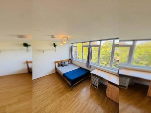 Shared Living/roommate 4 Bedroom For Rent London London 900 ES94829624