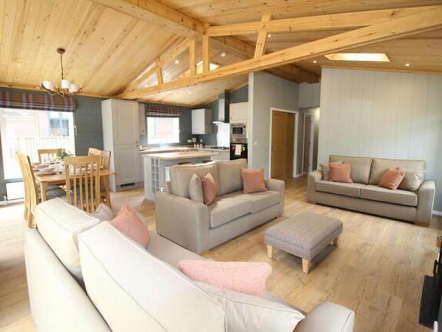 Shared Living/roommate 4 Bedroom For Sale Brokerswood Holiday Park Brokerswood Holiday Park 224995 ELS100057903