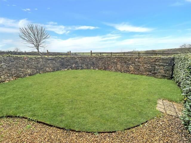 Shared Living/roommate 4 Bedroom For Sale Camelford Cornwall 550000 ES101119240