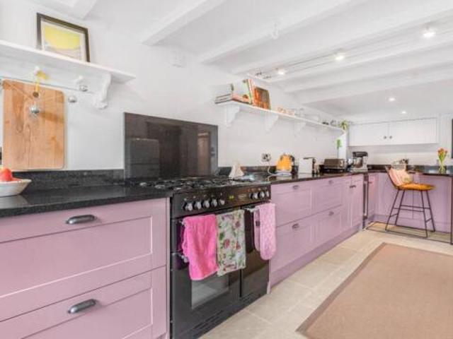 Shared Living/roommate 4 Bedroom For Sale Derbyshire Derbyshire 475000 ES101199824