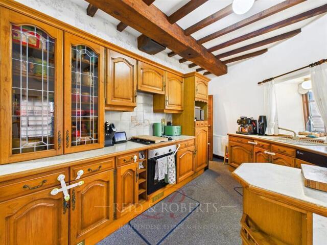 Shared Living/roommate 4 Bedroom For Sale Holywell Flintshire 180000 ES99571930