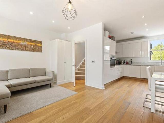 Shared Living/roommate 4 Bedroom For Sale London Greater London 800000 ES101231941