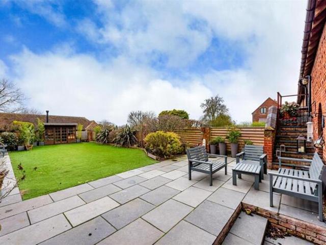 Shared Living/roommate 4 Bedroom For Sale Pattingham Pattingham 699950 ELS99608570