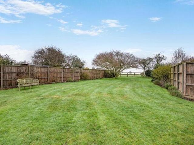 Shared Living/roommate 4 Bedroom For Sale Sparham Sparham 585000 ES101675100