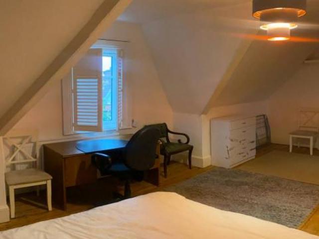 Shared Living/roommate 5 Bedroom For Rent London London 1090 ELS79747272