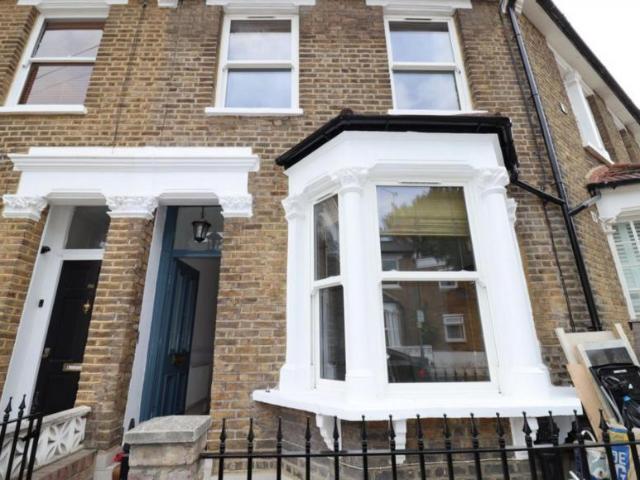 Shared Living/roommate 5 Bedroom For Rent London London 1149 ELS90559572