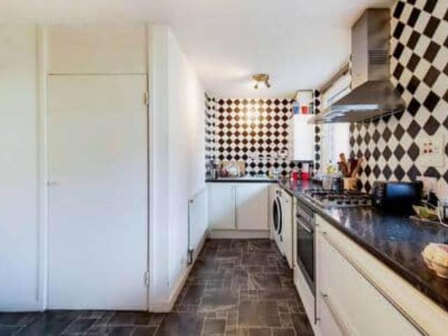 Shared Living/roommate 5 Bedroom For Rent London London 1463 ELS90560493