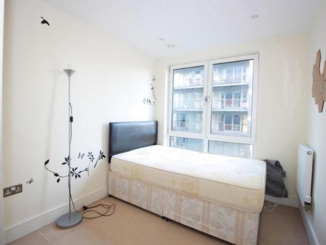 Shared Living/roommate 5 Bedroom For Rent London London 2021 ELS90563552