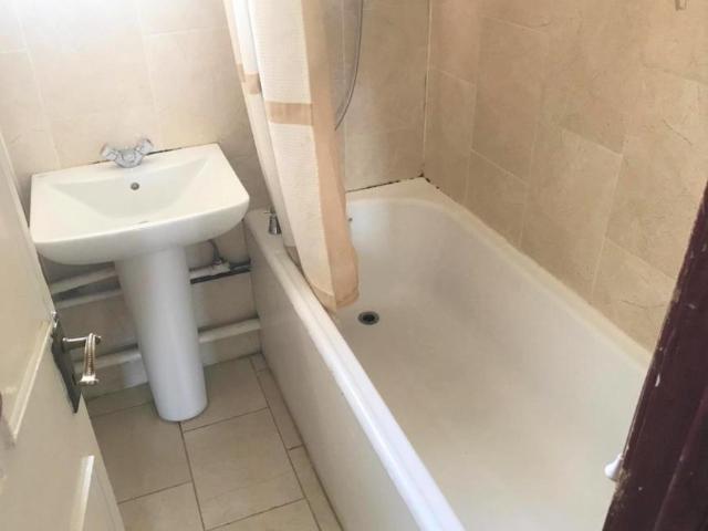 Shared Living/roommate 5 Bedroom For Rent London London 2021 ELS90563645