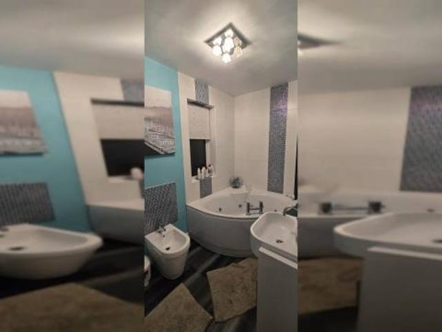 Shared Living/roommate 5 Bedroom For Rent London London 550 ES74469613