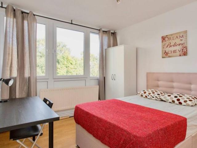 Shared Living/roommate 5 Bedroom For Rent London London 775 ELS101838110