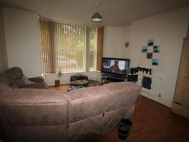 Shared Living/roommate 5 Bedroom For Sale Hull East Yorkshire 200000 ES99344818