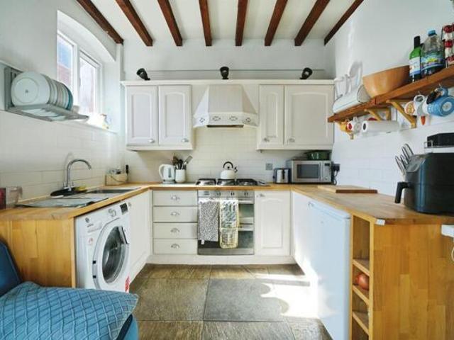 Shared Living/roommate 5 Bedroom For Sale Weston On Trent Weston On Trent 399500 ES98766033