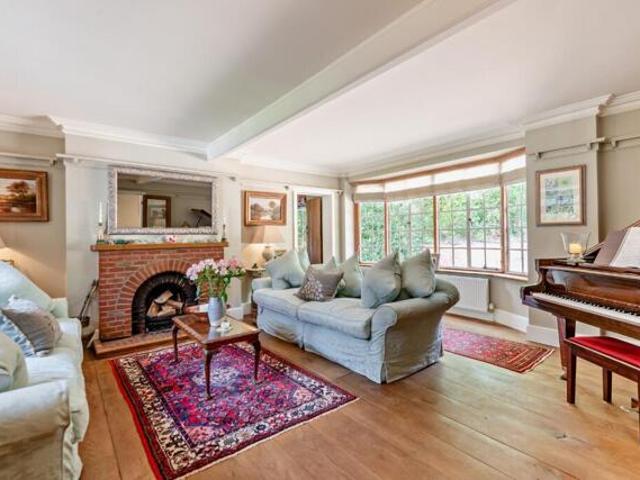 Shared Living/roommate 5 Bedroom For Sale Woking Surrey 1750000 ELS99572173