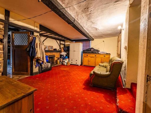 Shared Living/roommate 6 Bedroom For Sale Long Bennington Long Bennington 300000 ELS100263371