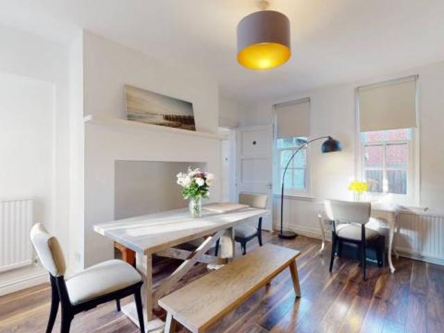 Shared Living/roommate 8 Bedroom For Rent London London 1650 ELS70438419