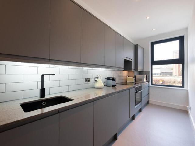 Shared Living/roommate 9 Bedroom For Sale London Greater London 3700000 ELS100855317