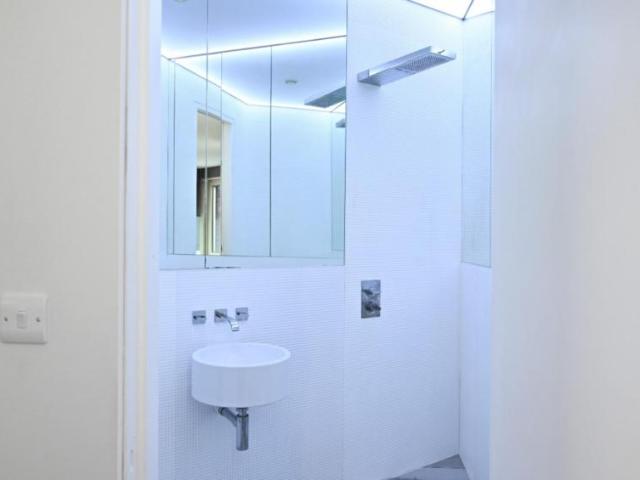 Shared Living/roommate For Rent London London 1551 ES90563759