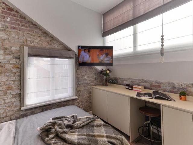 Shared Living/roommate For Rent London London 2209 ES90561150