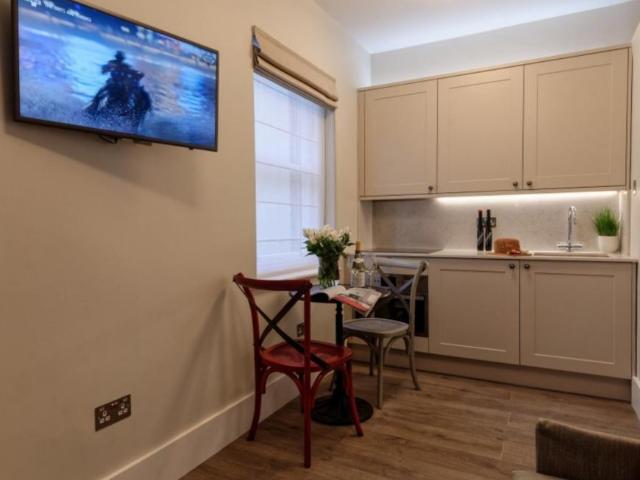 Shared Living/roommate For Rent London London 3102 ES90561147