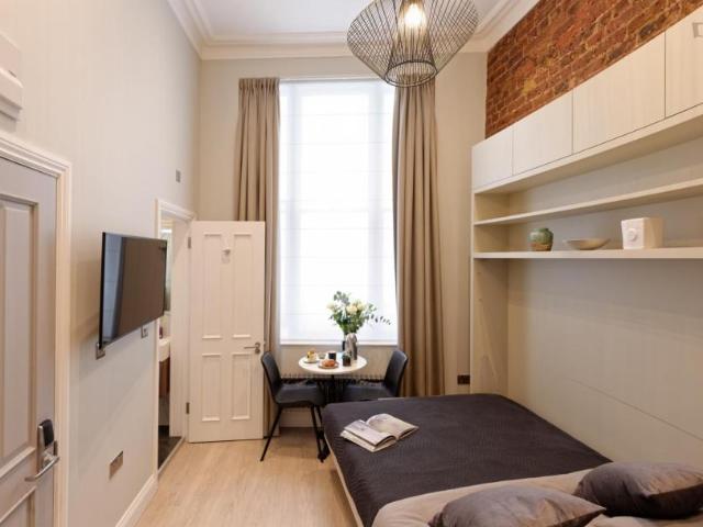 Shared Living/roommate For Rent London London 3548 ES90560540