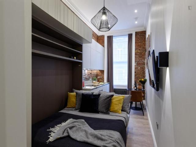 Shared Living/roommate For Rent London London 3548 ES90561461