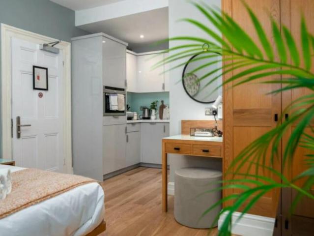 Shared Living/roommate For Rent London London 3600 ES90560547