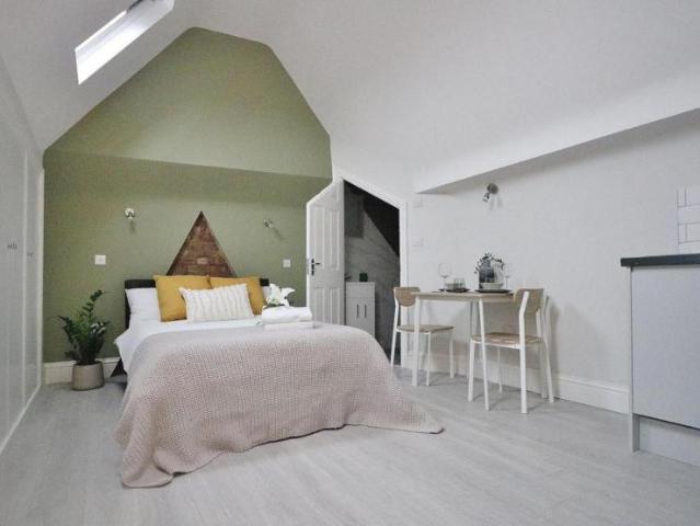Shared Living/roommate London London 90562102
