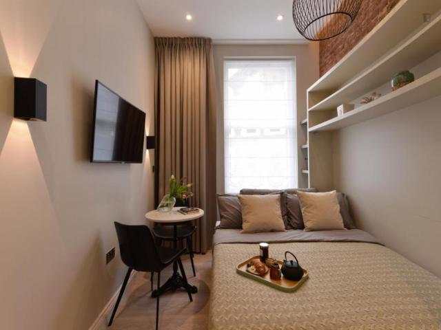 Shared Living/roommate London London LS90560749