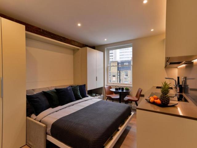 Shared Living/roommate London London LS90560985