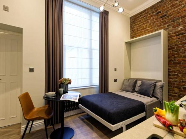 Shared Living/roommate London London LS90560983