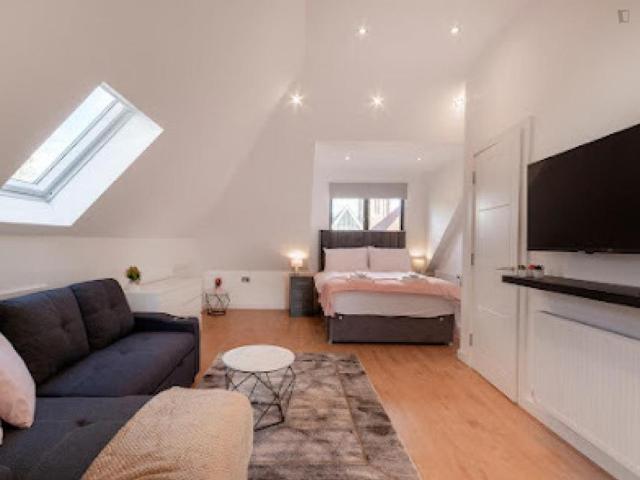 Shared Living/roommate London London LS90561304