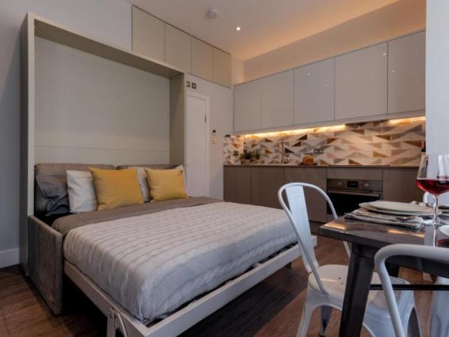 Shared Living/roommate London London LS90561489