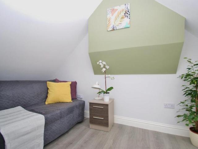Shared Living/roommate London London LS90562078