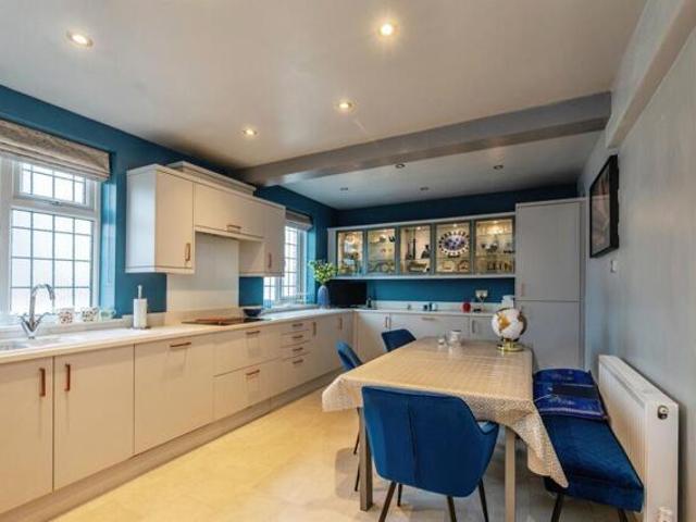 Shared Living/roommate With 3 Bedroom Edgbaston West Midlands ES87696416