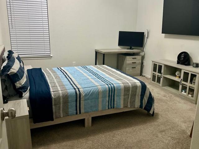 SHARED SPACE Fully Furnished 1 Bedroom + Private