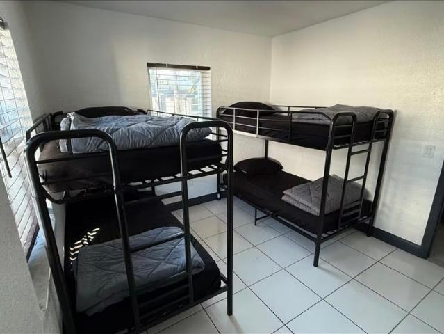 Shared Room in Allapatah