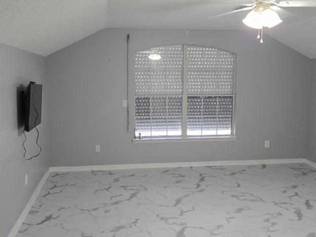 Shared rental, furnished/unfurnished availability